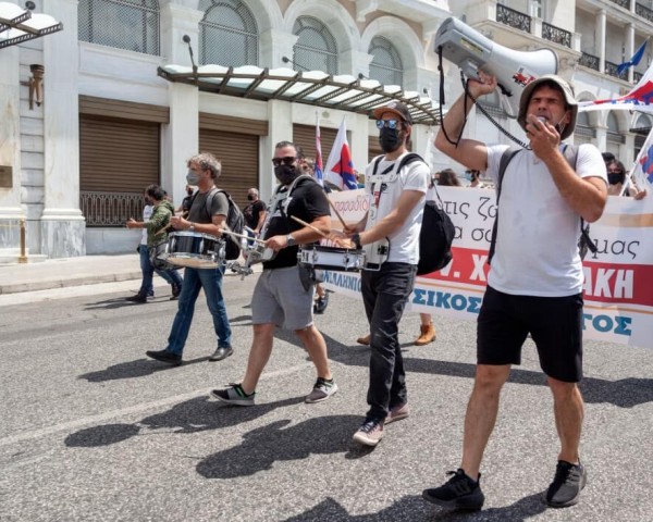 Protests in Greece Worry Local Tourism Professionals | .TR