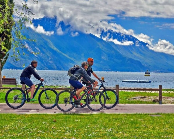 Italy: Cycling Tourism Revenues Increasing | .TR