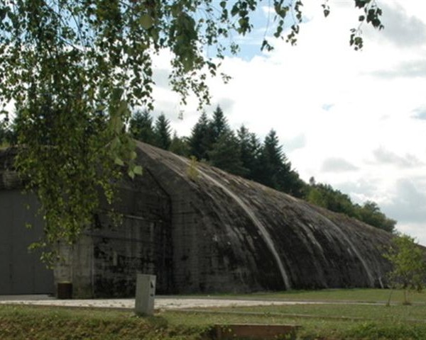 Unique Attraction: Polish Town Hides a Shelter for Hitler’s Train | .TR