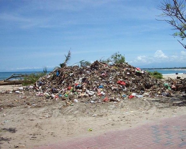 Bali Tourism Faces A Steady Decline As Growing Problems with ...