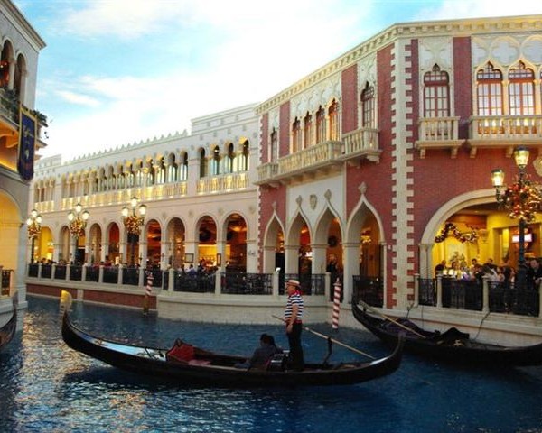 Best Fake Tourist Destinations | .TR