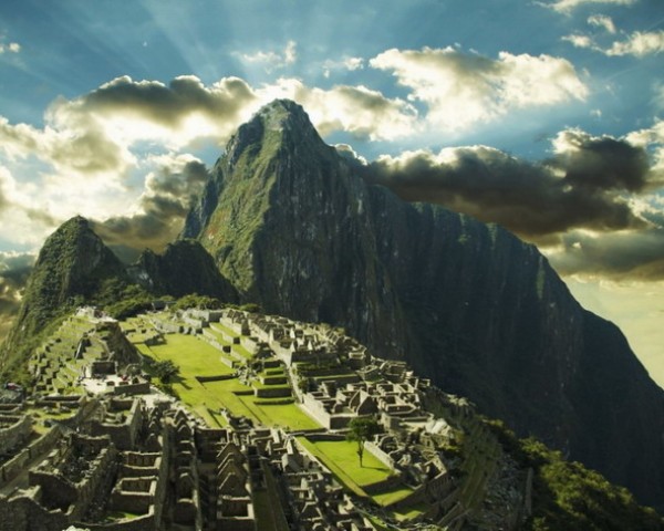 PERUVIAN TREASURES: THE CRADLE OF GOLD | .TR
