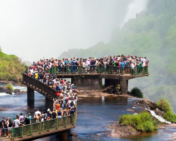 Destinations against Overtourism: How Demarketing Works | .TR